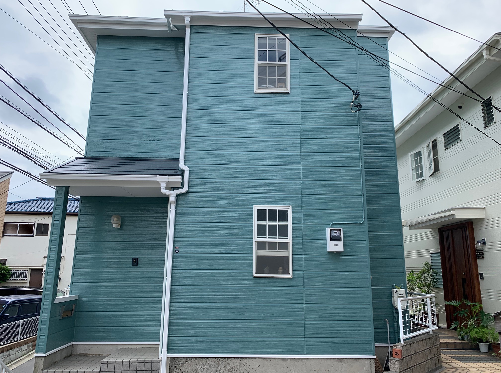 外壁塗装工事 日本ペイント ファインパーフェクトトップ | 町田市の屋根修理、雨漏り修理なら桜ルーフへ｜屋根葺き替え・カバー工事・瓦・雨どい工事